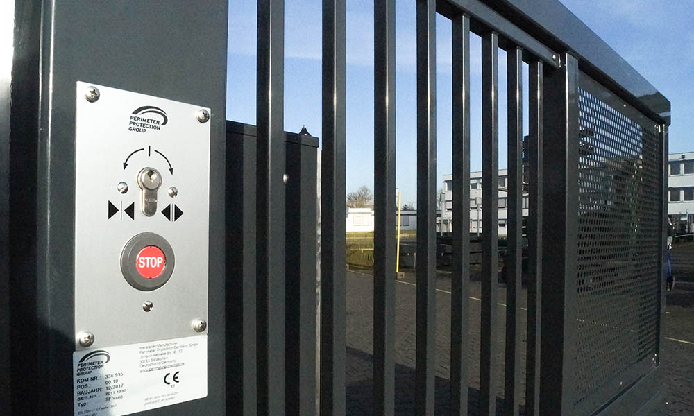 Avon Sliding Gates - Avon Barrier Cantilever Sliding Gates